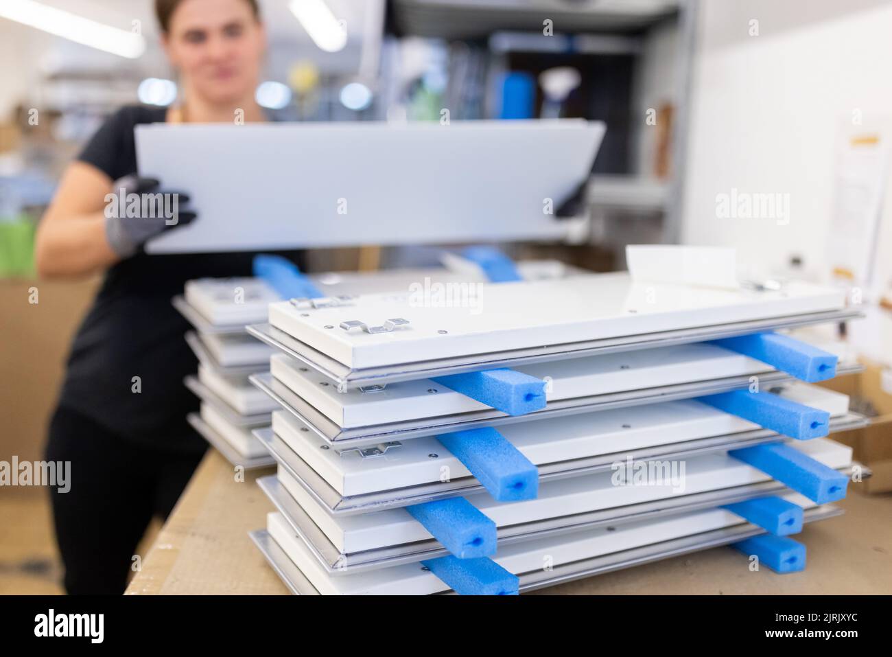 Heater packaging hi-res stock photography and images - Alamy