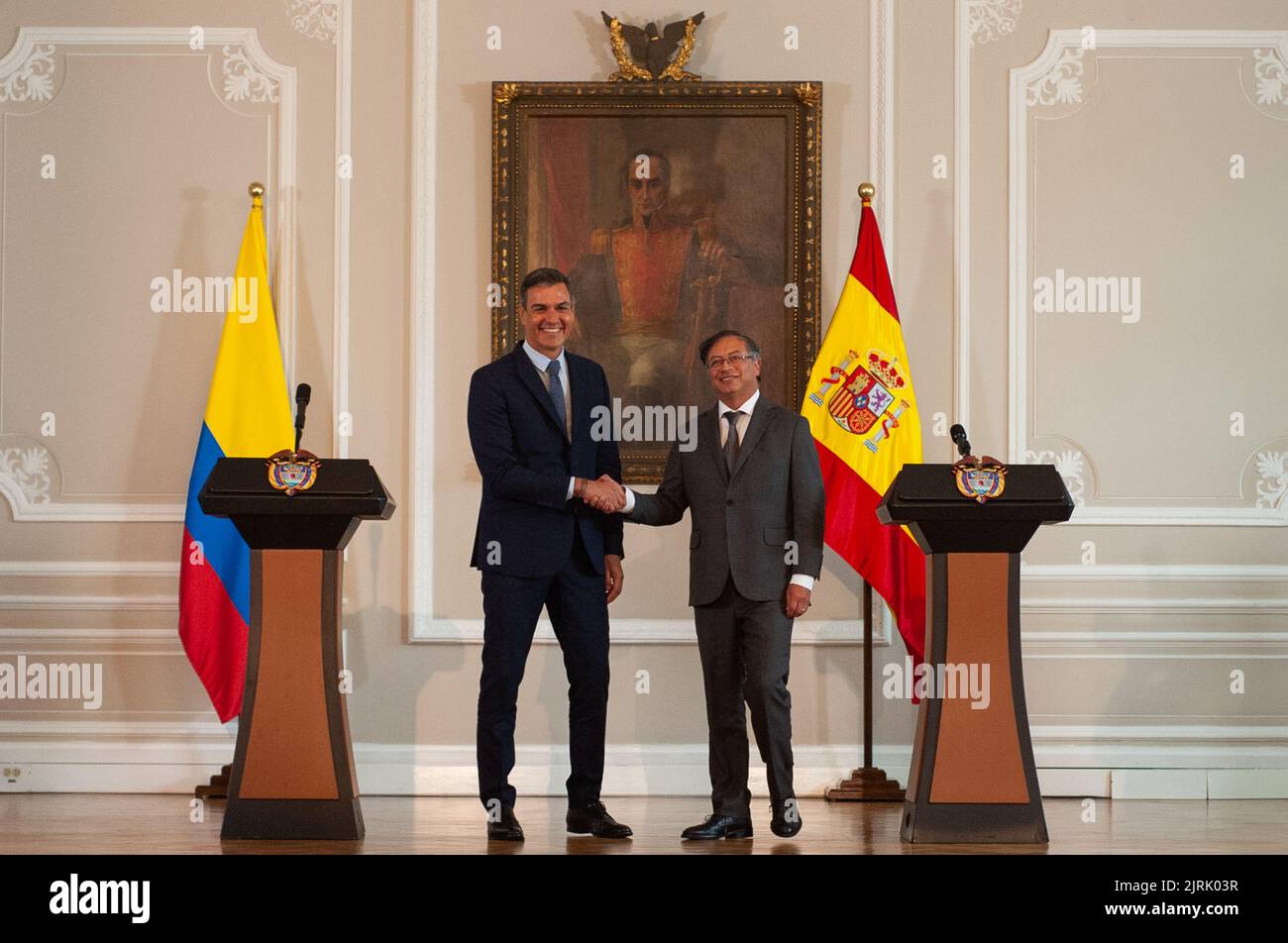 Spain's government president Pedro Sanchez (Left) shakes hands with ...