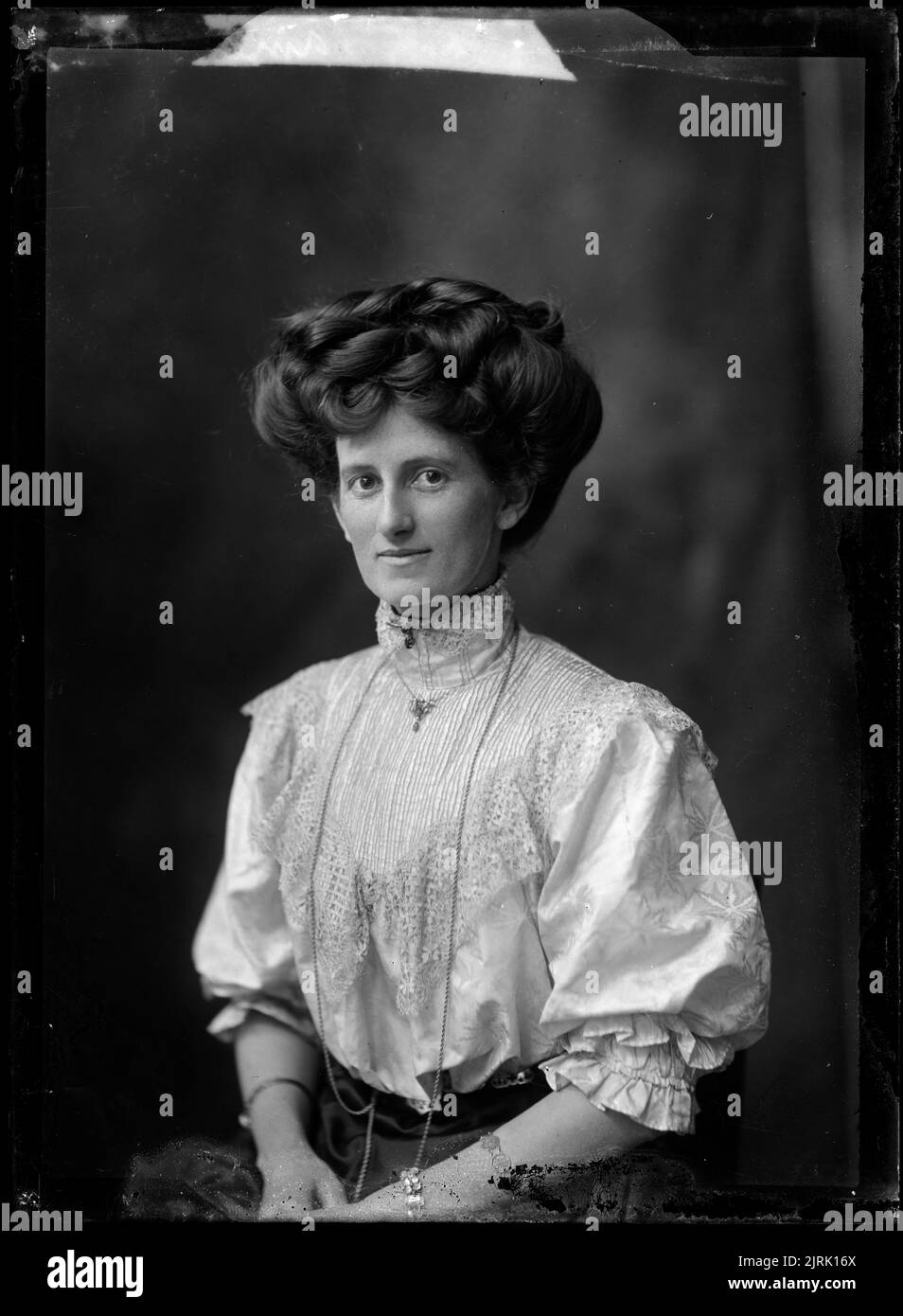 Mrs Adams, 1900-1917, Dannevirke, by Alfred Henderson Stock Photo - Alamy