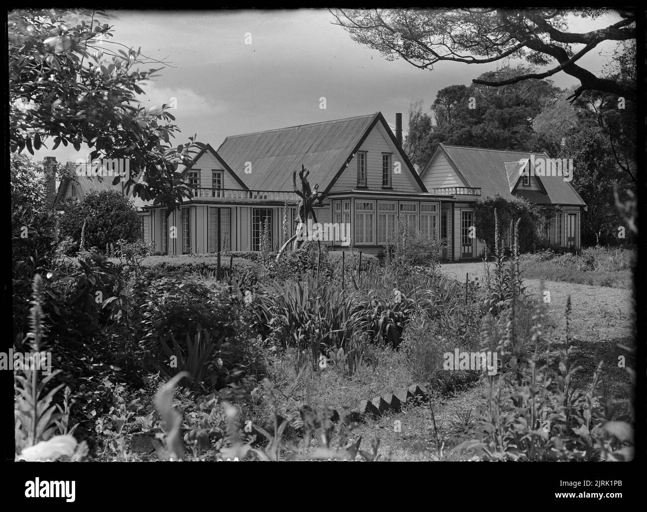 Barton's Old home, by J.W. Chapman-Taylor Stock Photo - Alamy