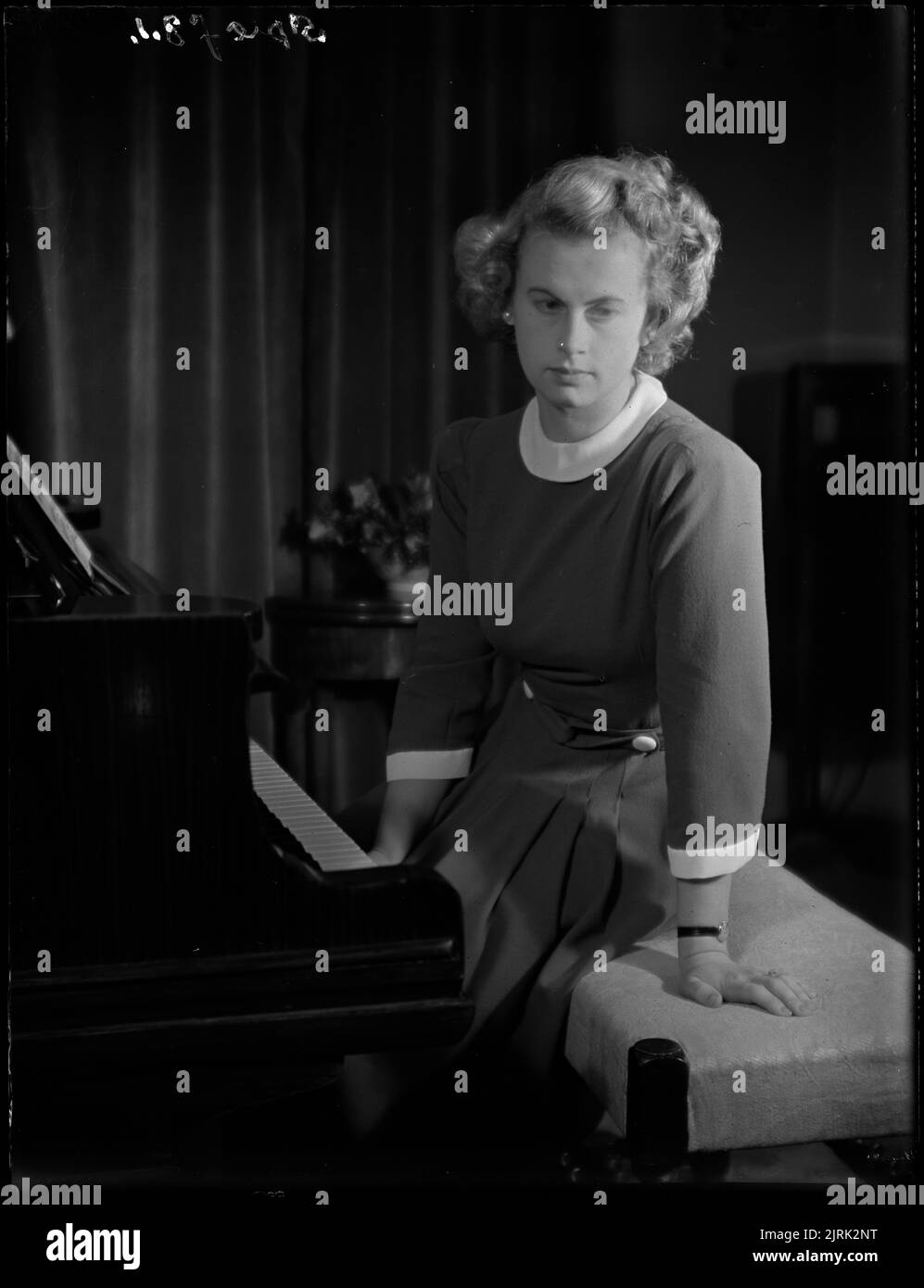 Early dwelling new zealand hi-res stock photography and images - Alamy