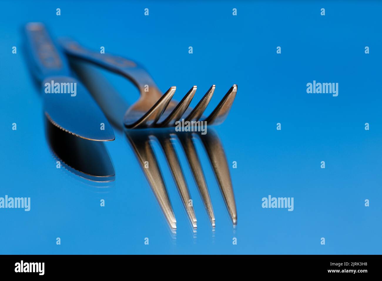 Focus on the knife hi-res stock photography and images - Alamy