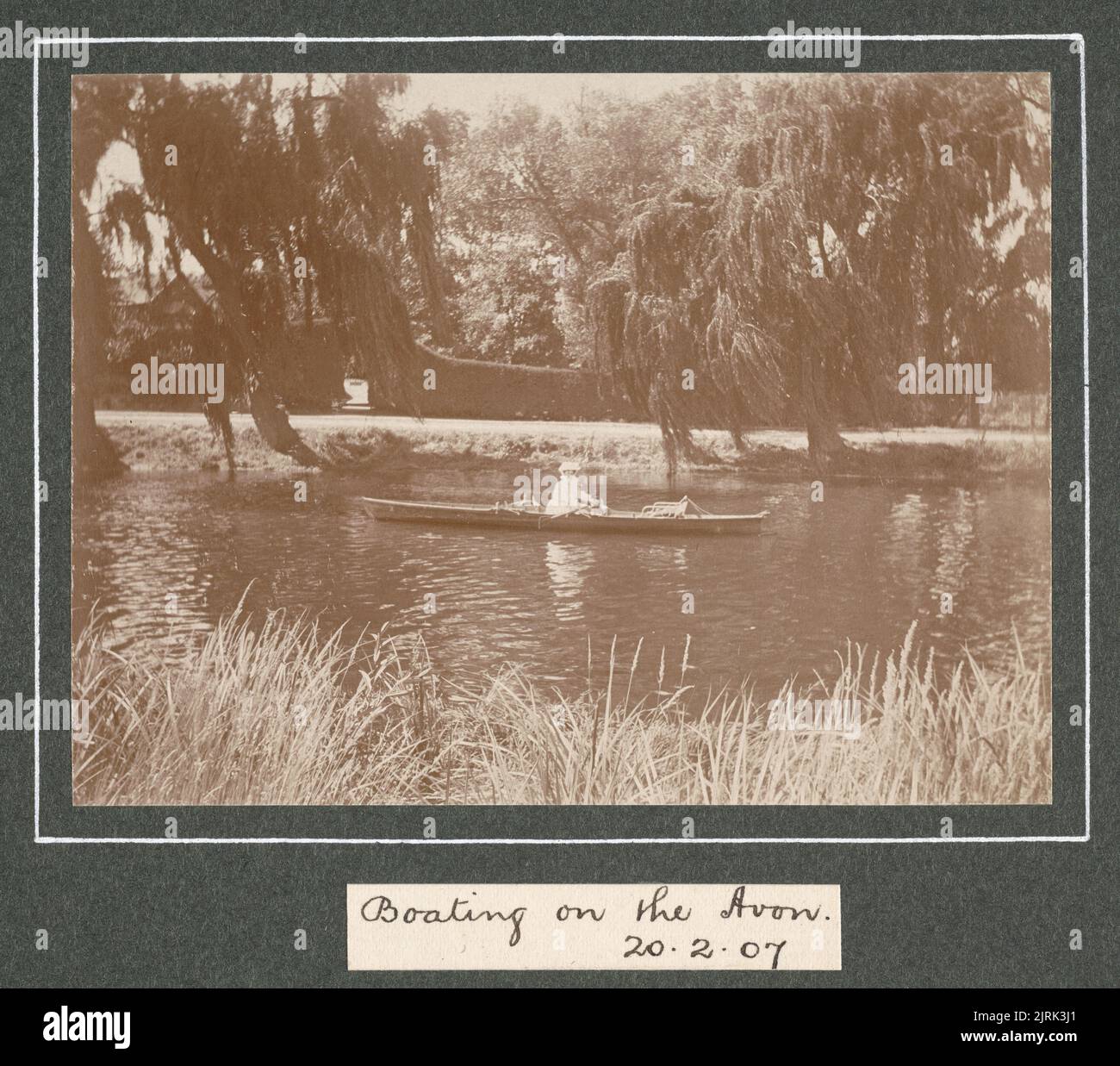 Boating on the Avon, 20 February 1907. From the album: Family ...