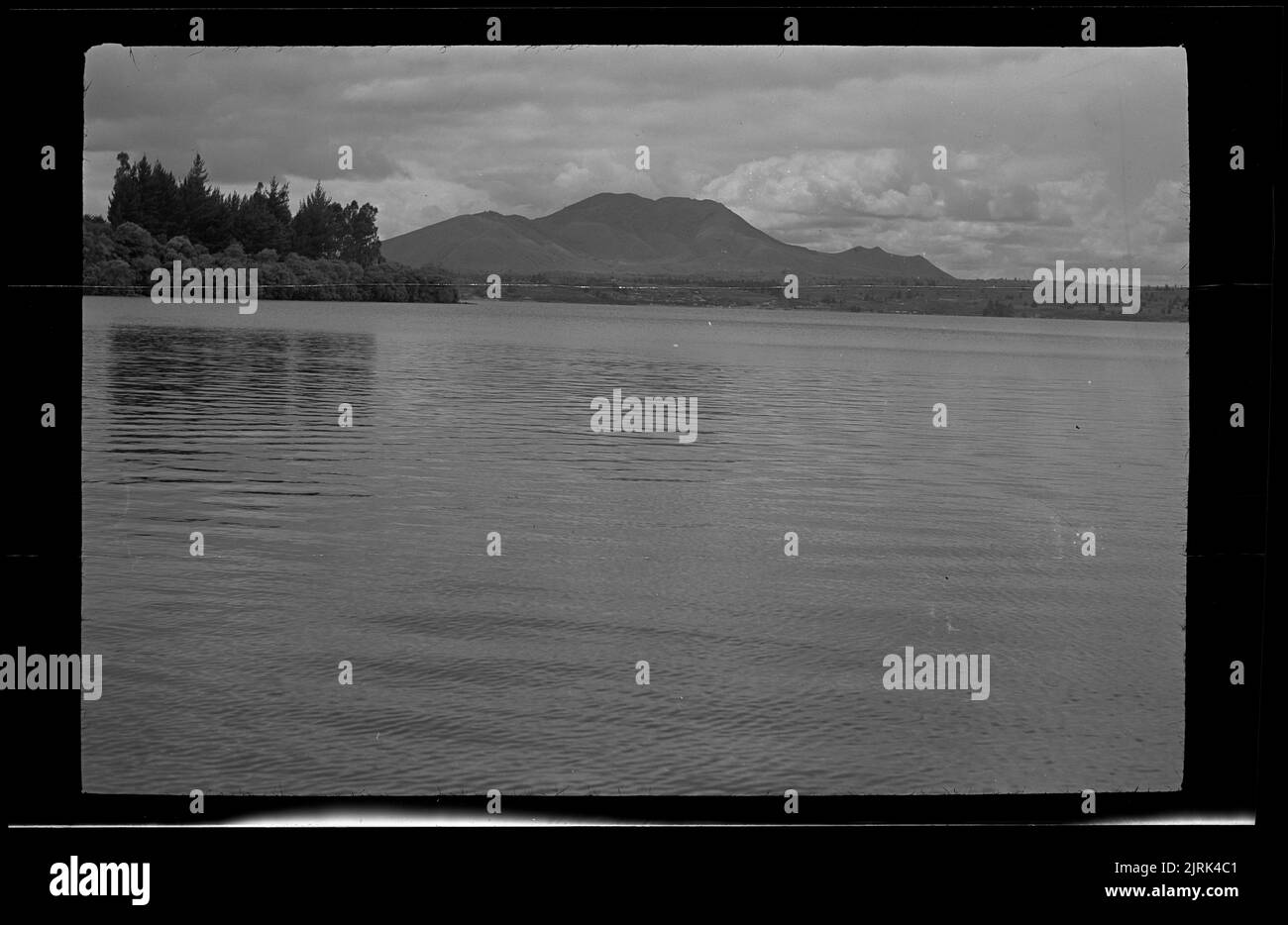 Taupo trip lake taupo scenery Black and White Stock Photos & Images - Alamy