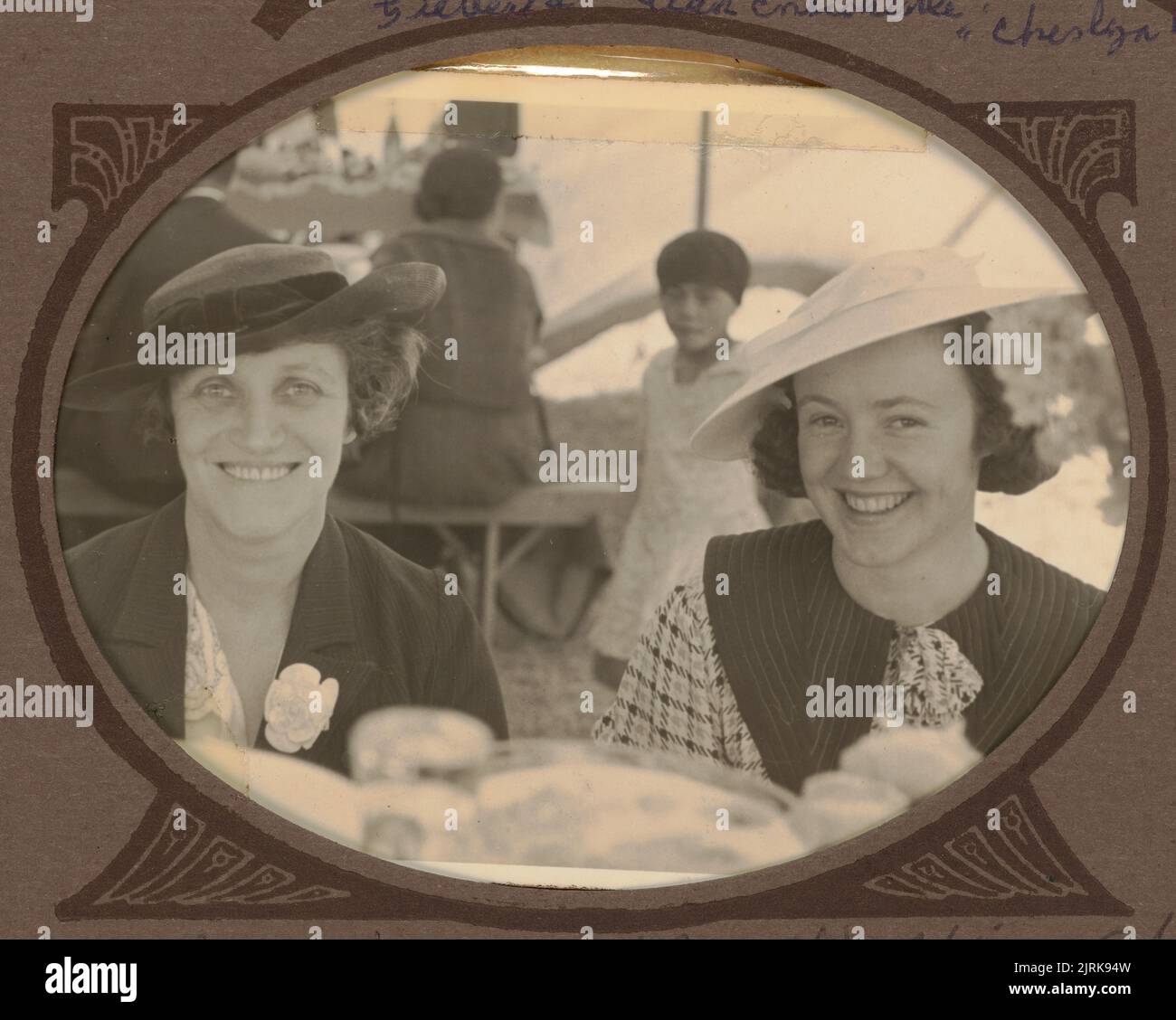 Mummie and Nan at Moore Wedding, Ohau. From the album: Family ...