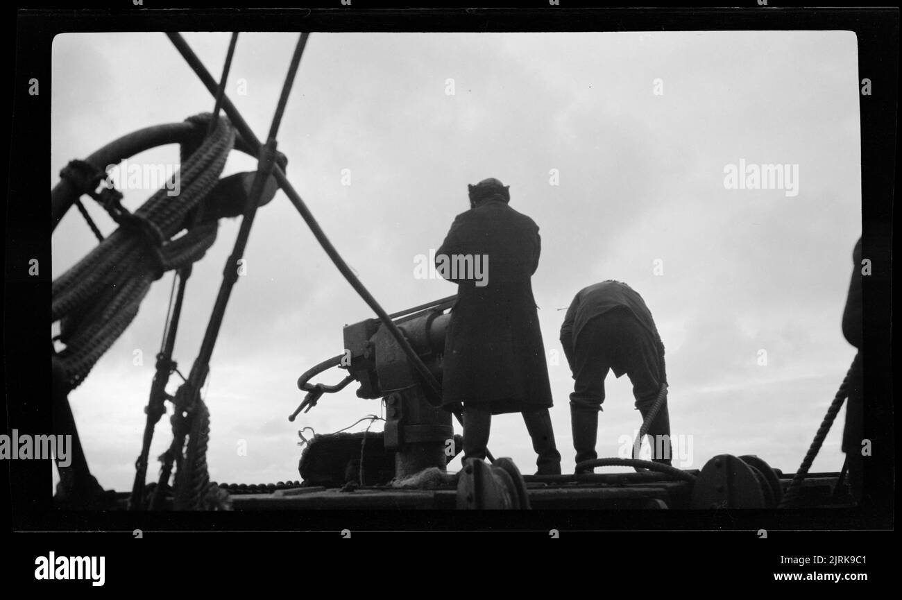 Whaling in the ross sea whaling in the ross sea hi-res stock ...