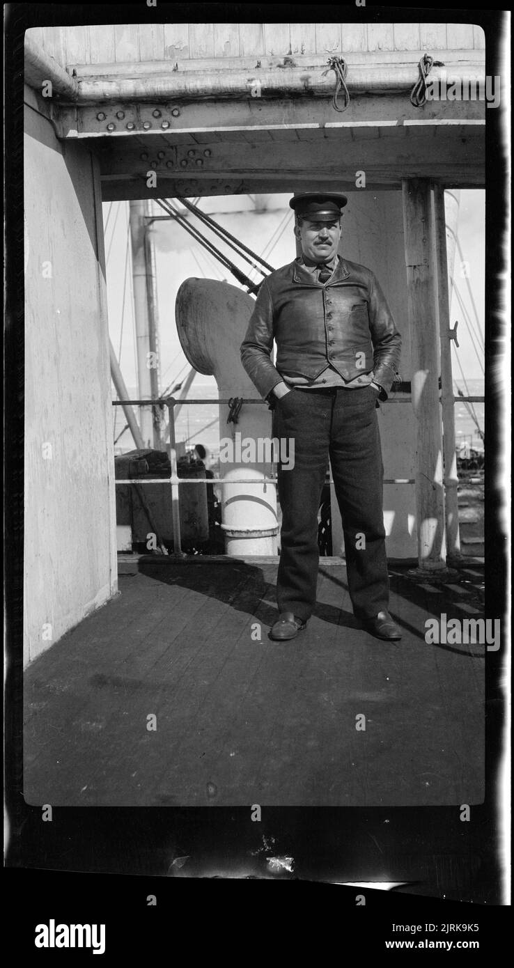 Captain george samuel hooper hi-res stock photography and images - Alamy