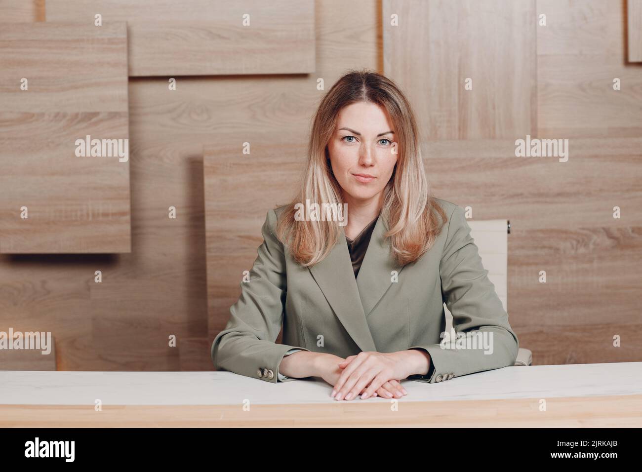 Coach table hi-res stock photography and images - Alamy