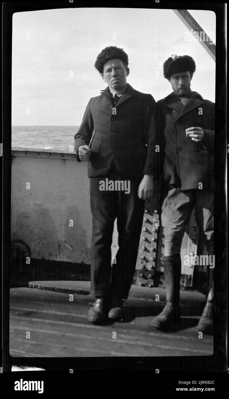 Whaling in the ross sea whaling in the ross sea hi-res stock ...