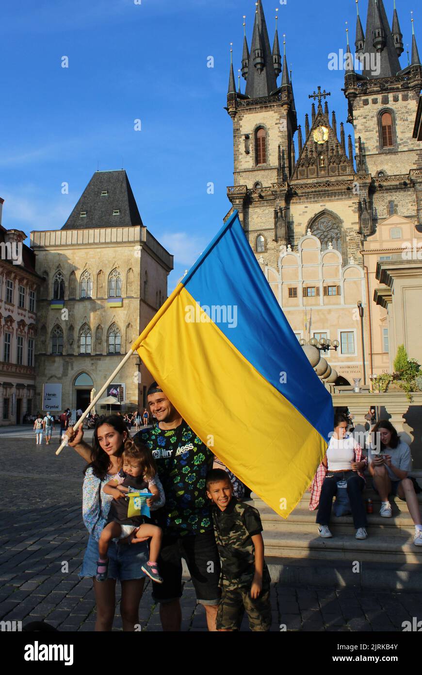 Human chain formed by Ukrainians and their supporters, part of the ...