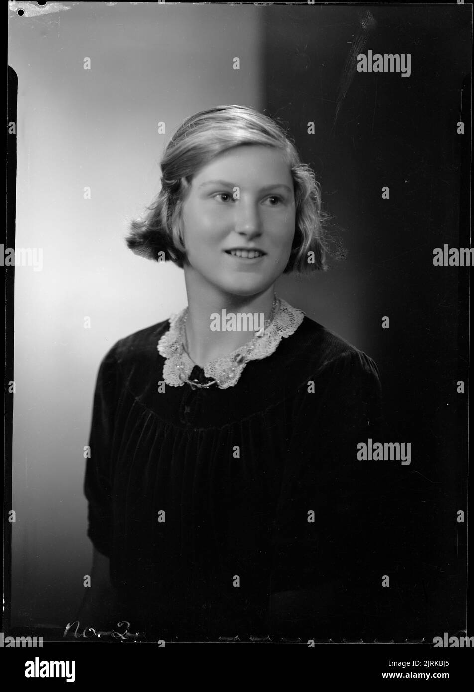 Mary galway mary galway Black and White Stock Photos & Images - Alamy