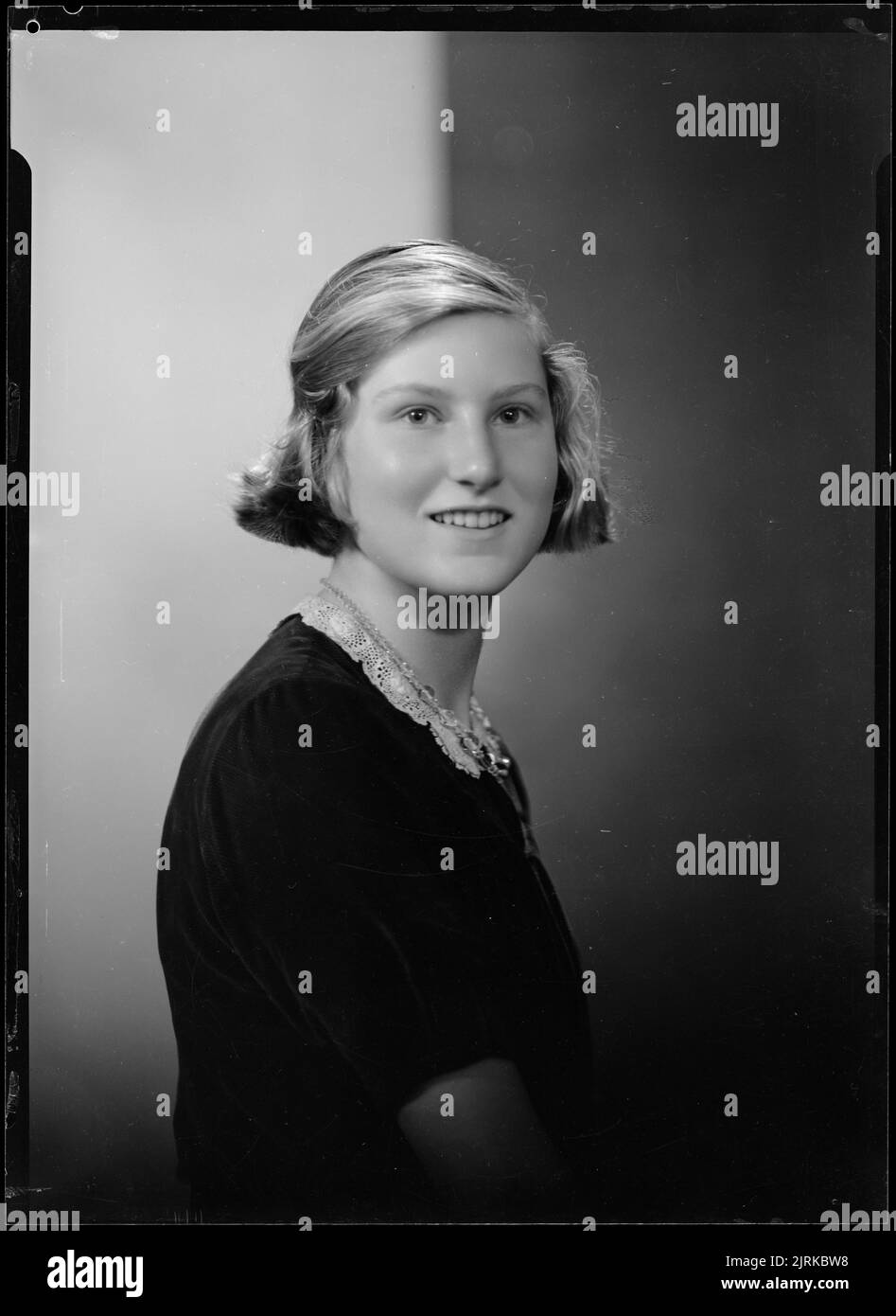 Mary Galway, 1935-1939, Wellington, by Spencer Digby Studios. Spencer ...
