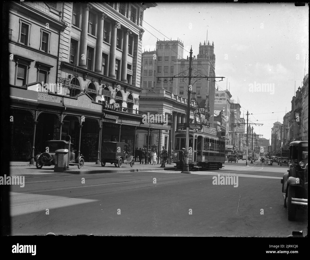 1880 new city street Black and White Stock Photos & Images - Alamy