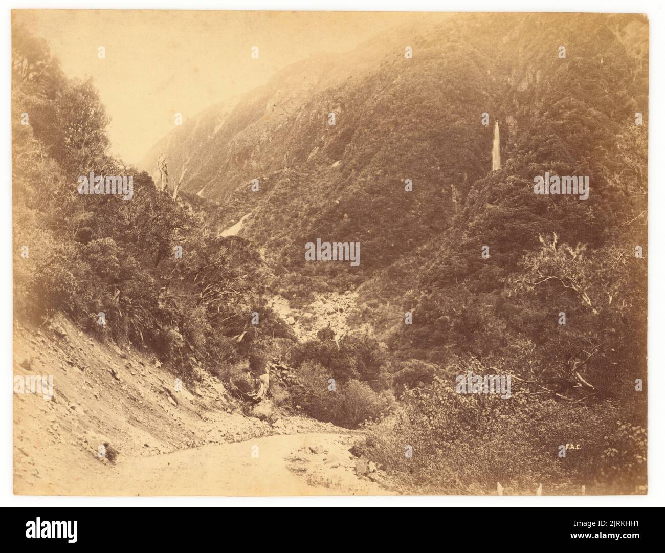 Country dirt road Cut Out Stock Images & Pictures - Alamy