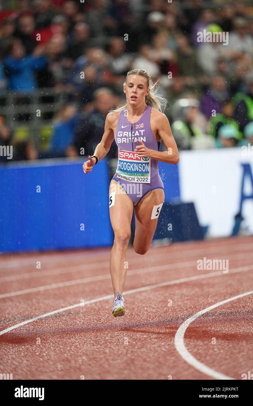 Keely Hodgkinson running the 800 meters at the European Athletics ...
