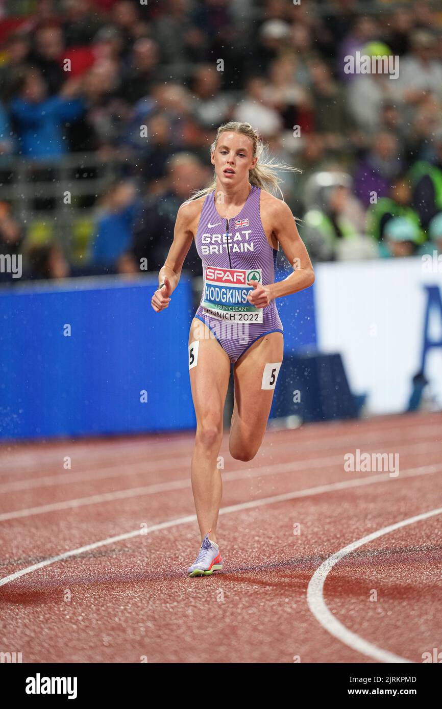 Keely Hodgkinson running the 800 meters at the European Athletics ...