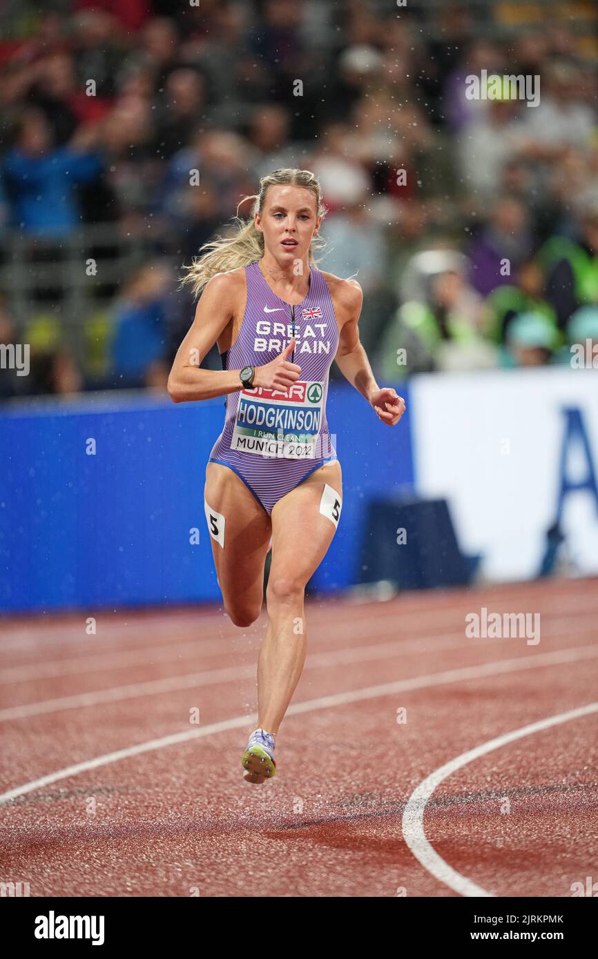Keely Hodgkinson running the 800 meters at the European Athletics ...