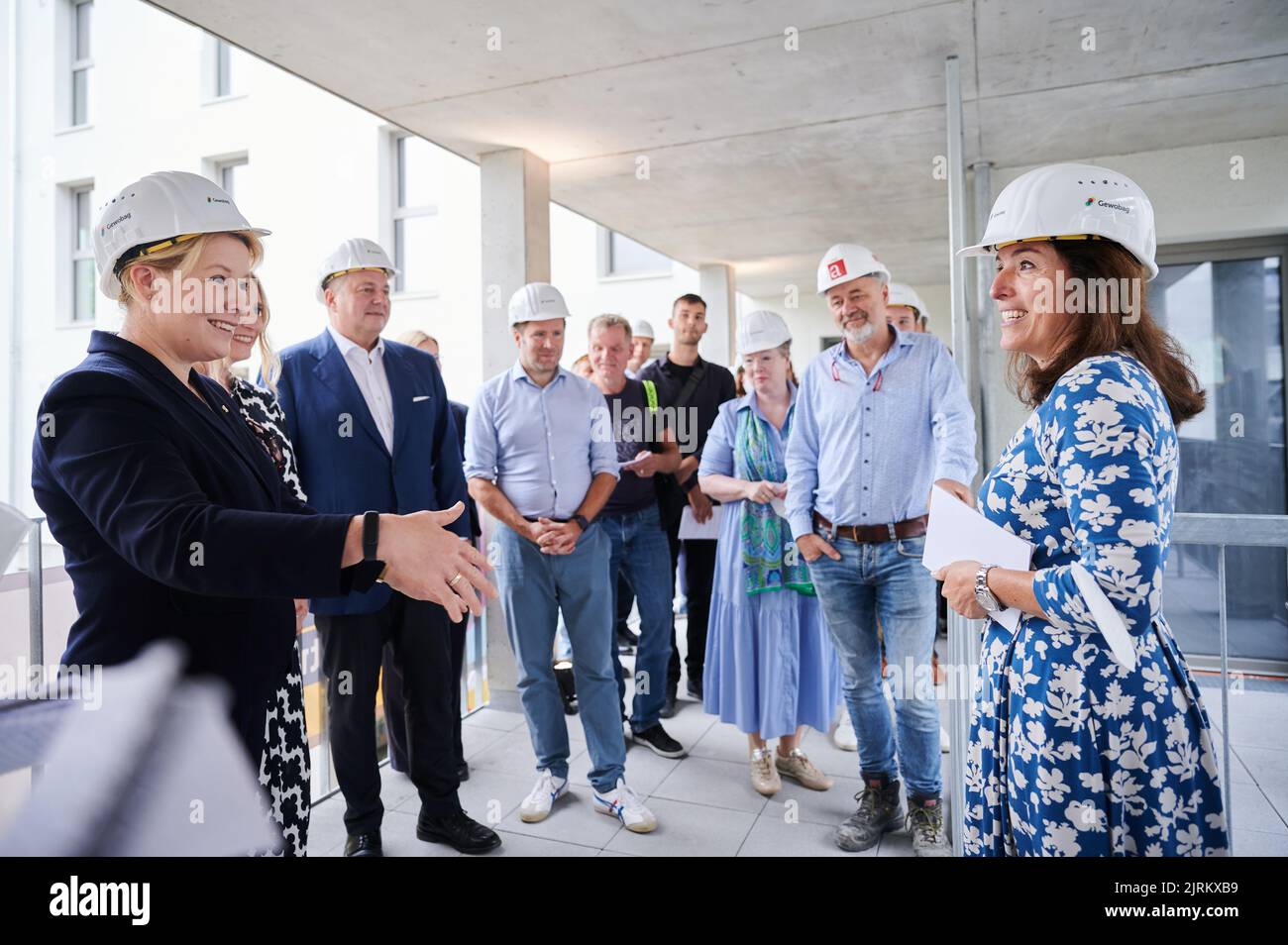 Berlin, Germany. 25th Aug, 2022. Franziska Giffey, (l, SPD), Governing ...