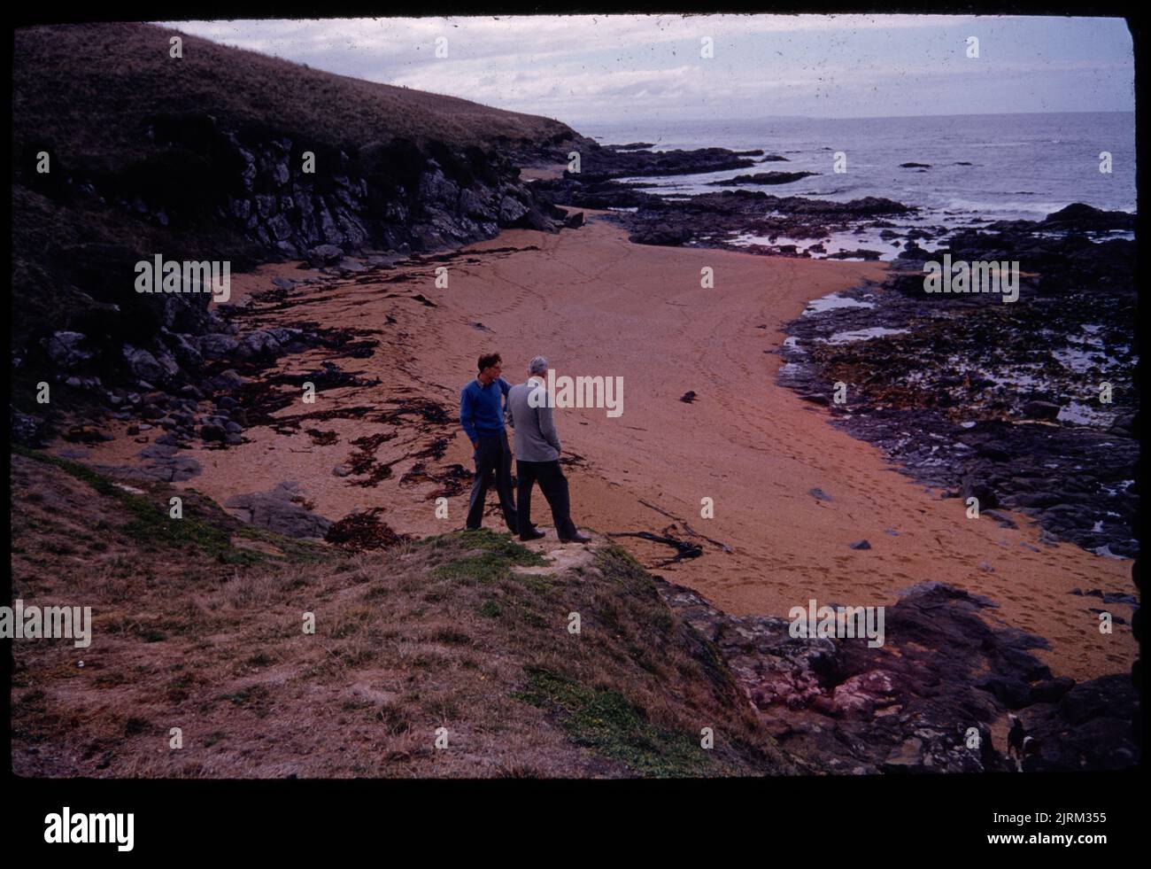 Coast at tip of Te-Raka-a-hine-atua Point with wave concentrated ...