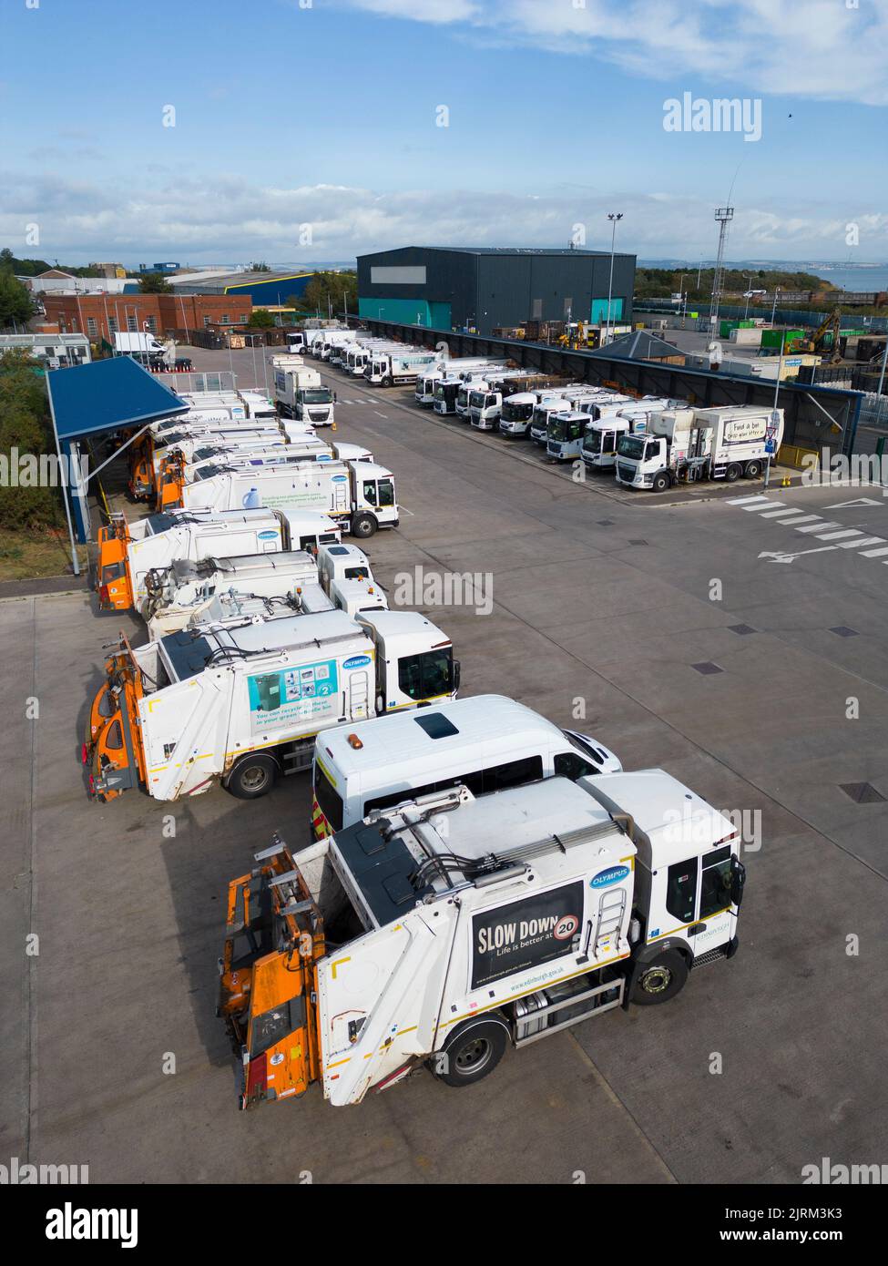 Edinburgh, Scotland, UK. 25th August 2022. Refuse collection trucks ...