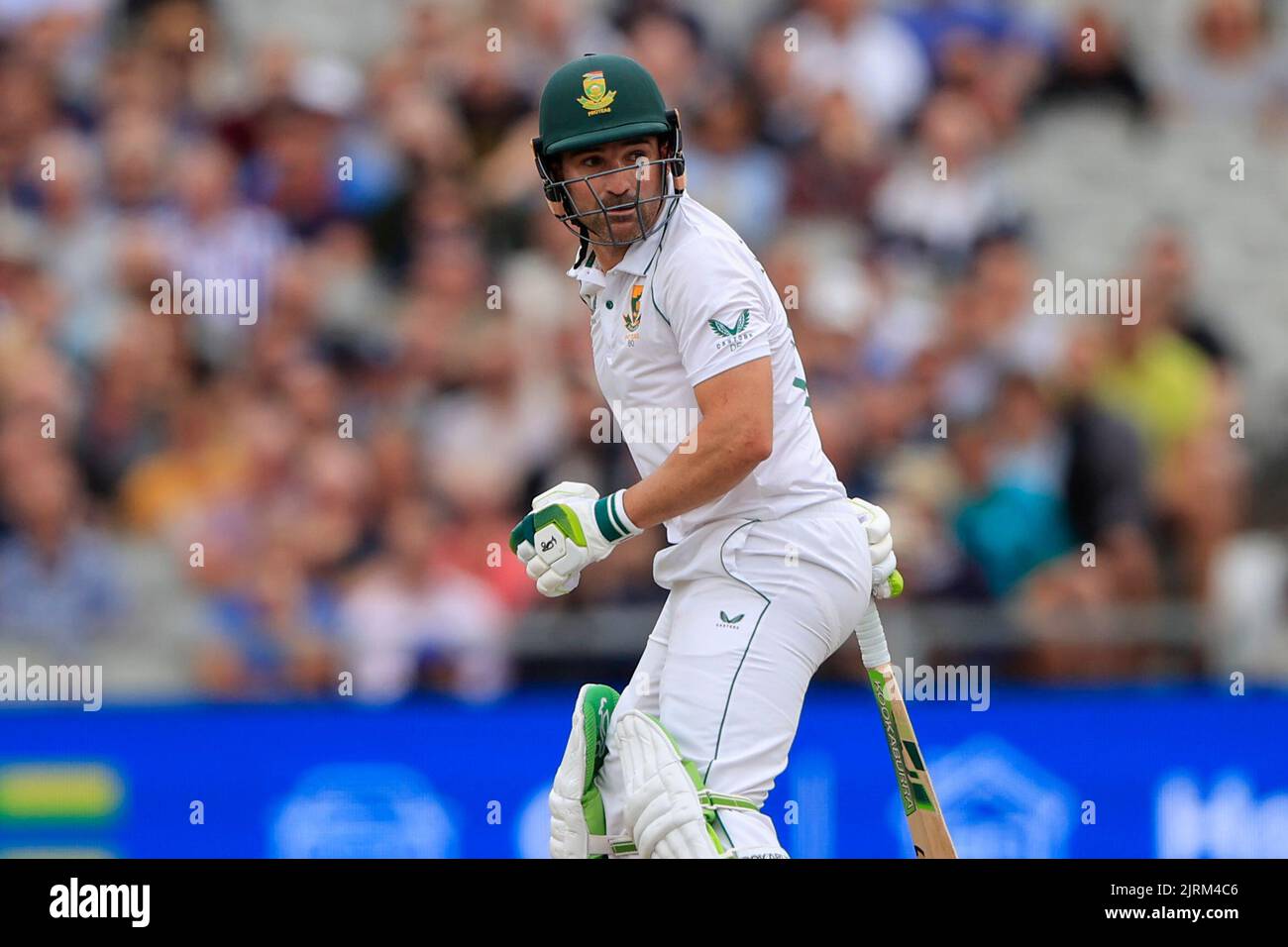 Dean Elgar of South Africa can only look back to see his edge being ...