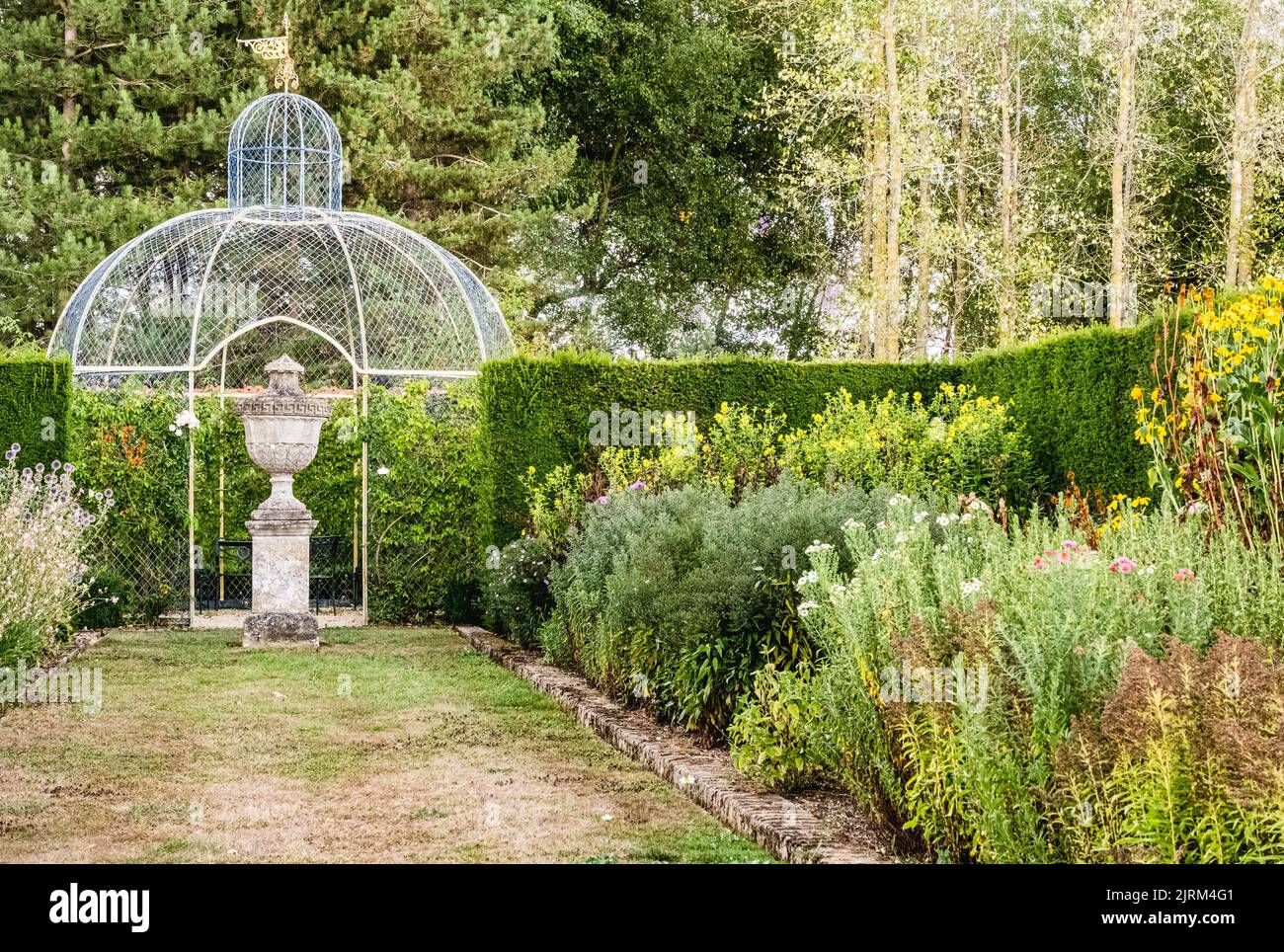 Wire pagoda at the end of one of the flower beds at Eythrope Gardens on ...