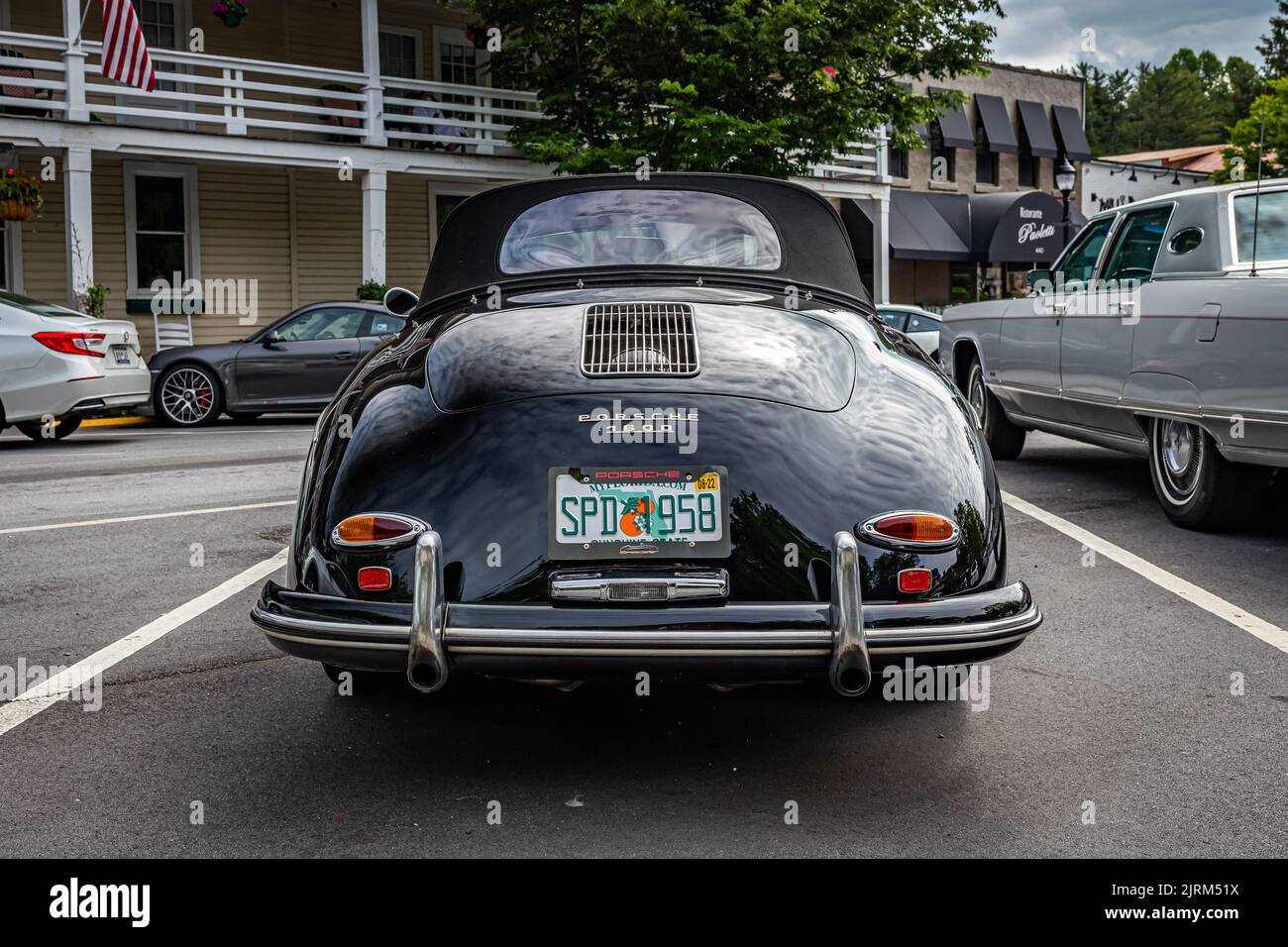 Porsche speedster engine hi-res stock photography and images - Alamy