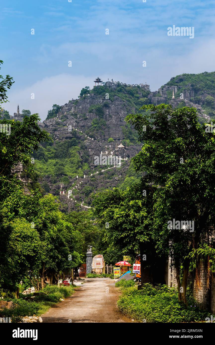 From the top of mua cave hi-res stock photography and images - Alamy