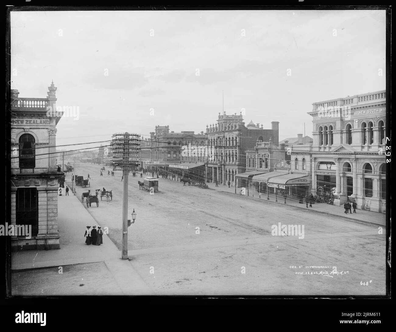 Dee Street, Invercargill, circa 1905, Invercargill, by Muir & Moodie ...