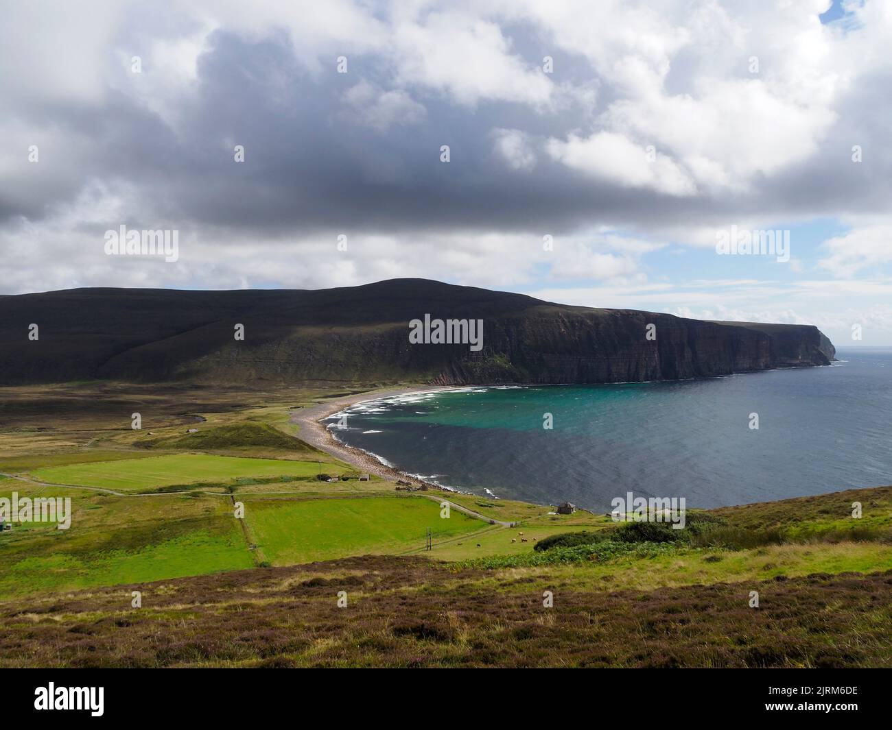 Rackwick bay isle hoy orkney hi-res stock photography and images - Alamy