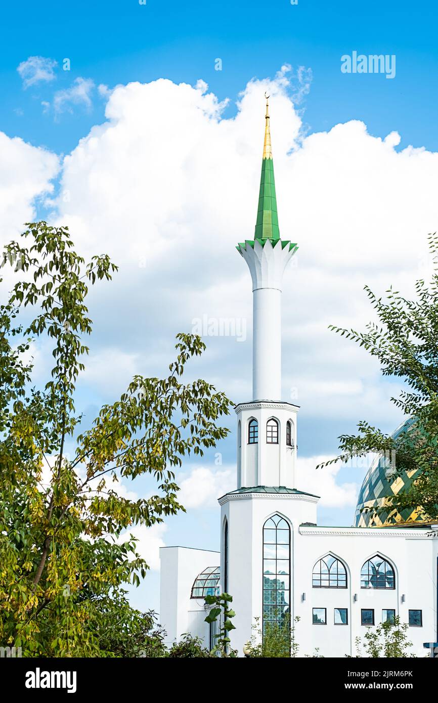 Mosque dome quran close up hi-res stock photography and images - Alamy