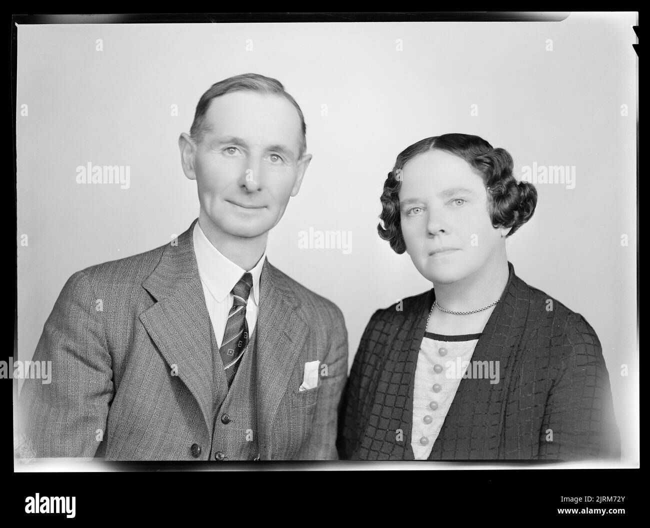 Mr and Mrs W Neilson, 1937, Wellington, by Spencer Digby Studios ...