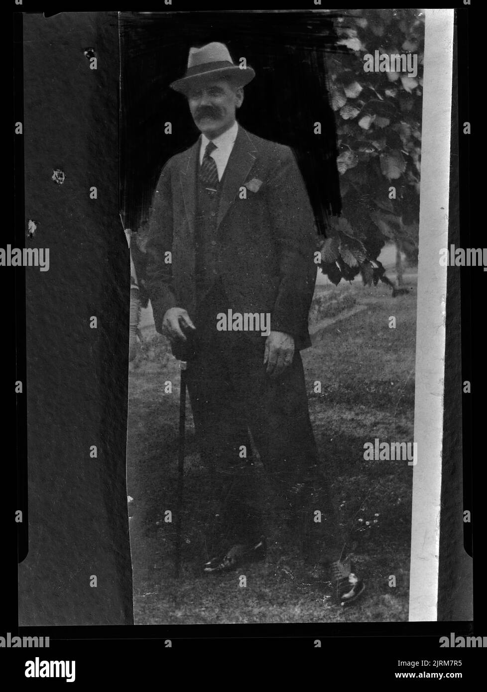Mrs H Robson copy neg., 1937, Wellington, by Spencer Digby Studios ...