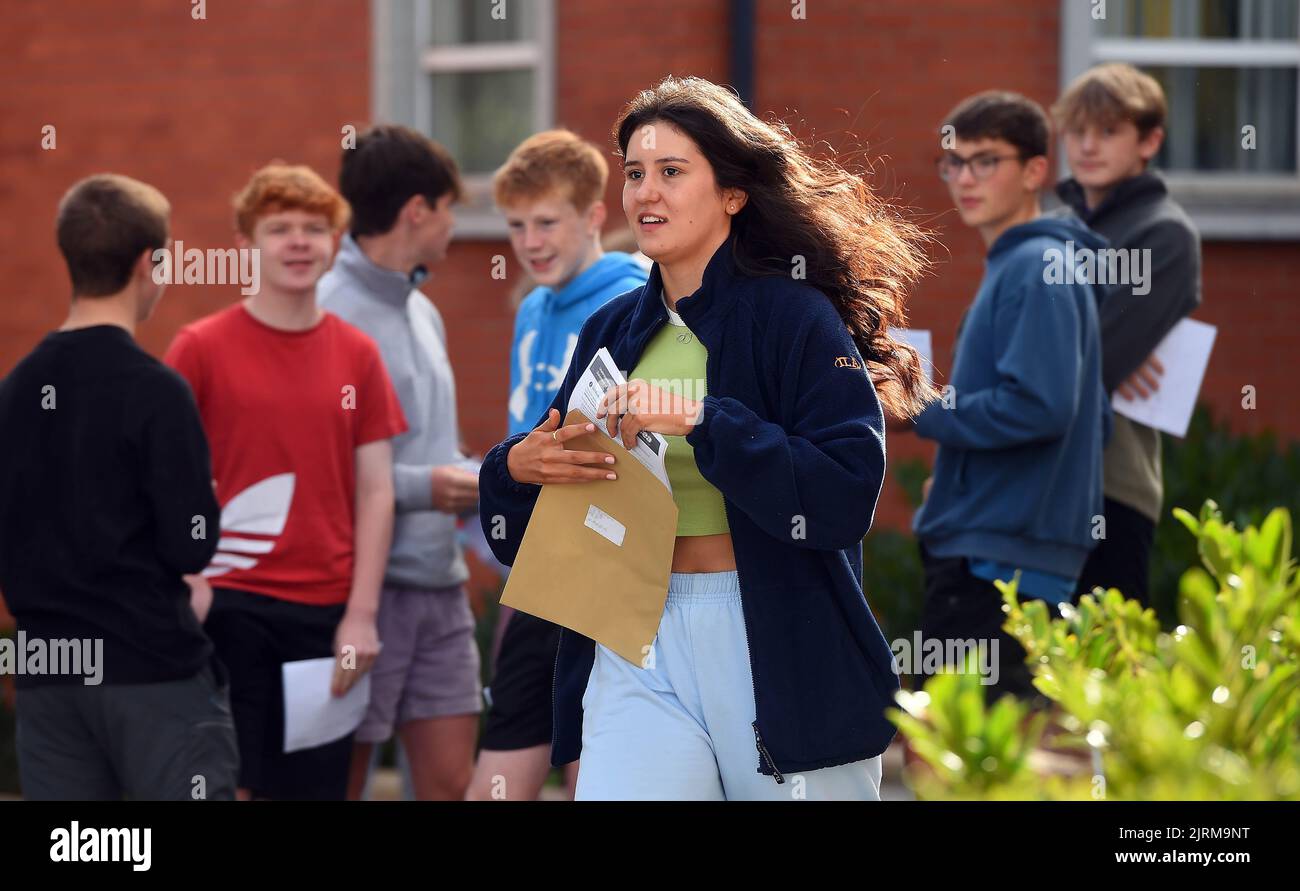 PIXELATION BY PA PICTURE DESK Pupils at Sullivan Upper School in ...