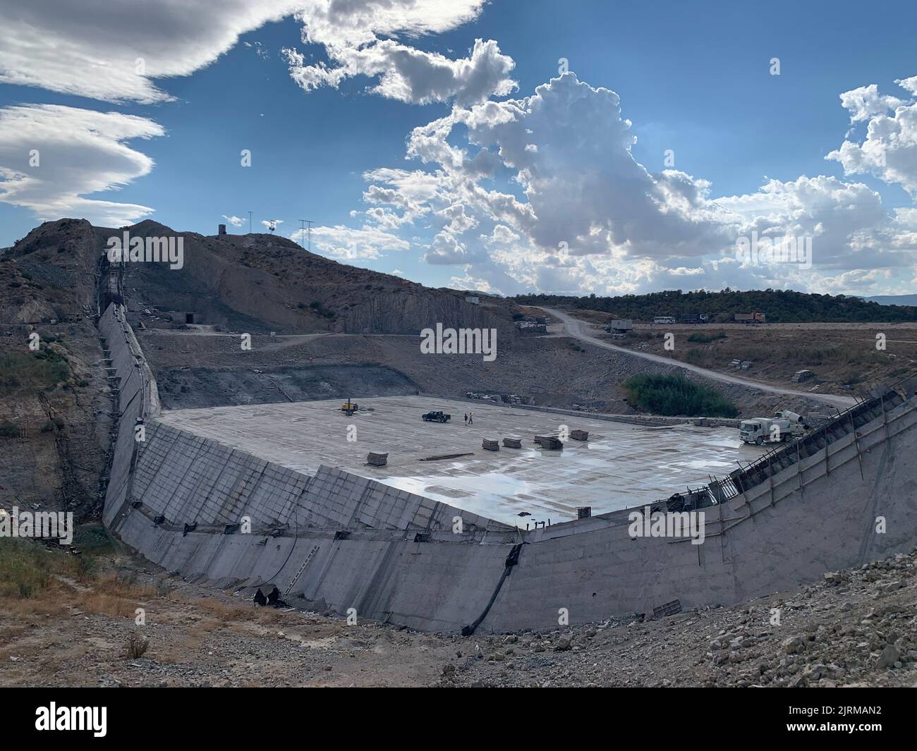 (220825) -- EL KEF, Aug. 25, 2022 (Xinhua) -- Photo taken on Aug. 22 ...