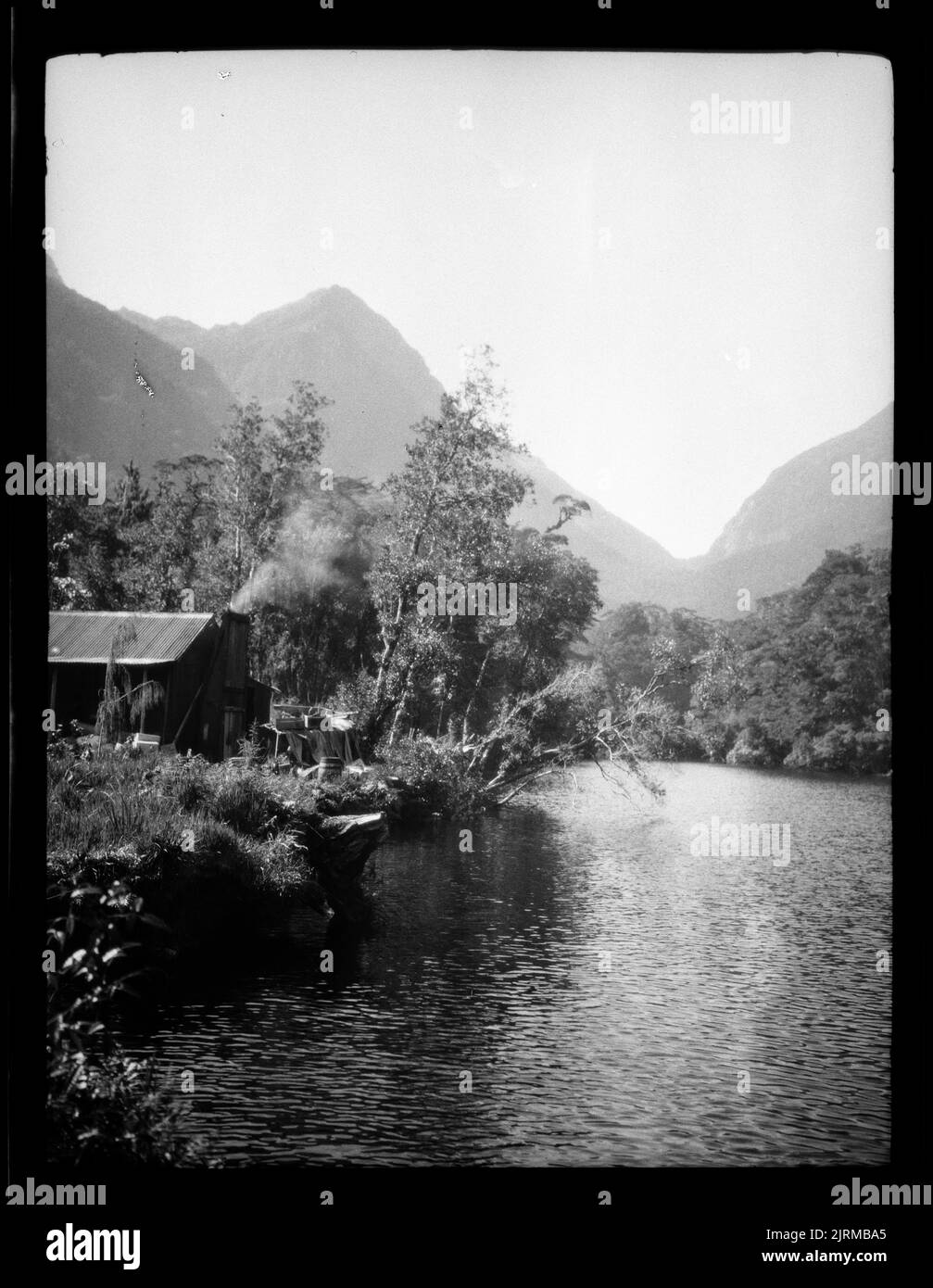 Milford sound architecture hi-res stock photography and images - Alamy