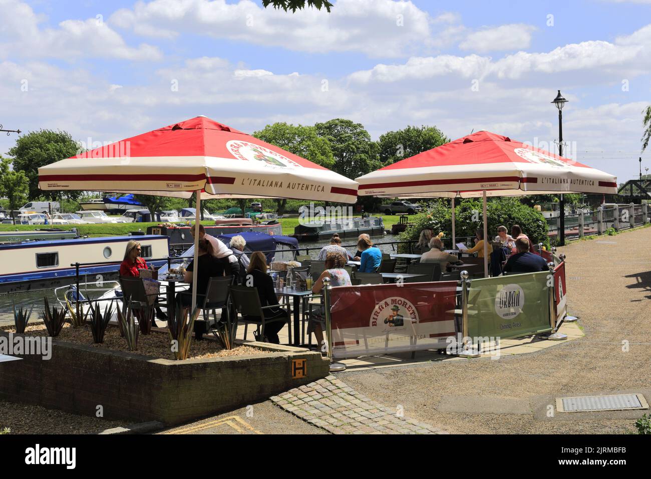 The river Great Ouse embankment, Ely City, Cambridgeshire, England, UK ...
