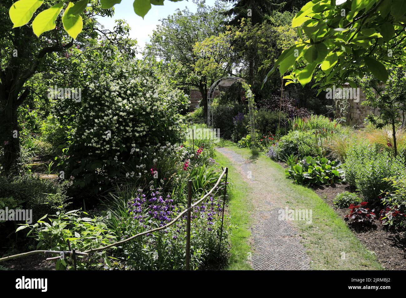 Almonry tea room hi-res stock photography and images - Alamy