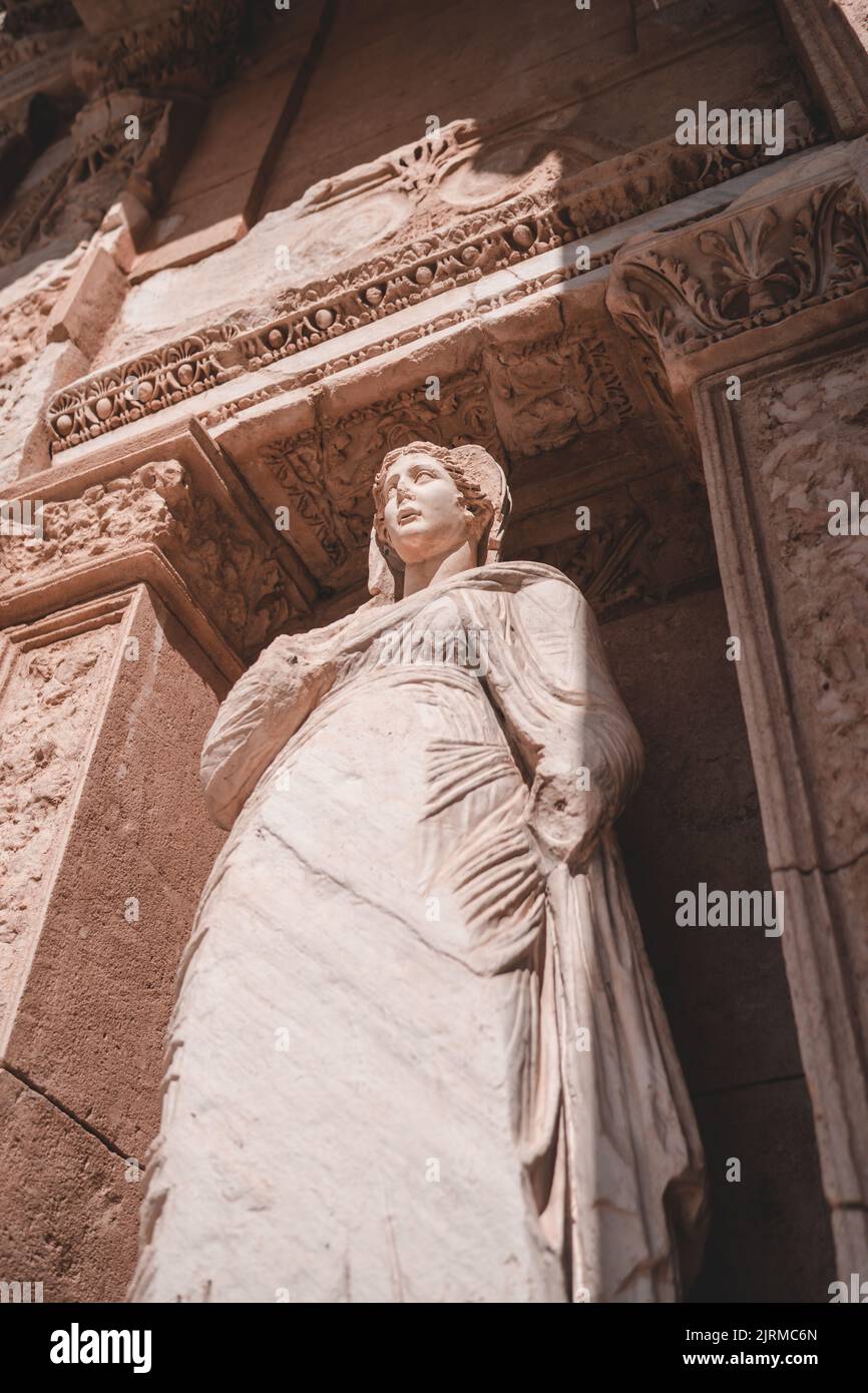 A vertical shot of a statue in Ephesus Ancient City in Izmir, Turkey ...