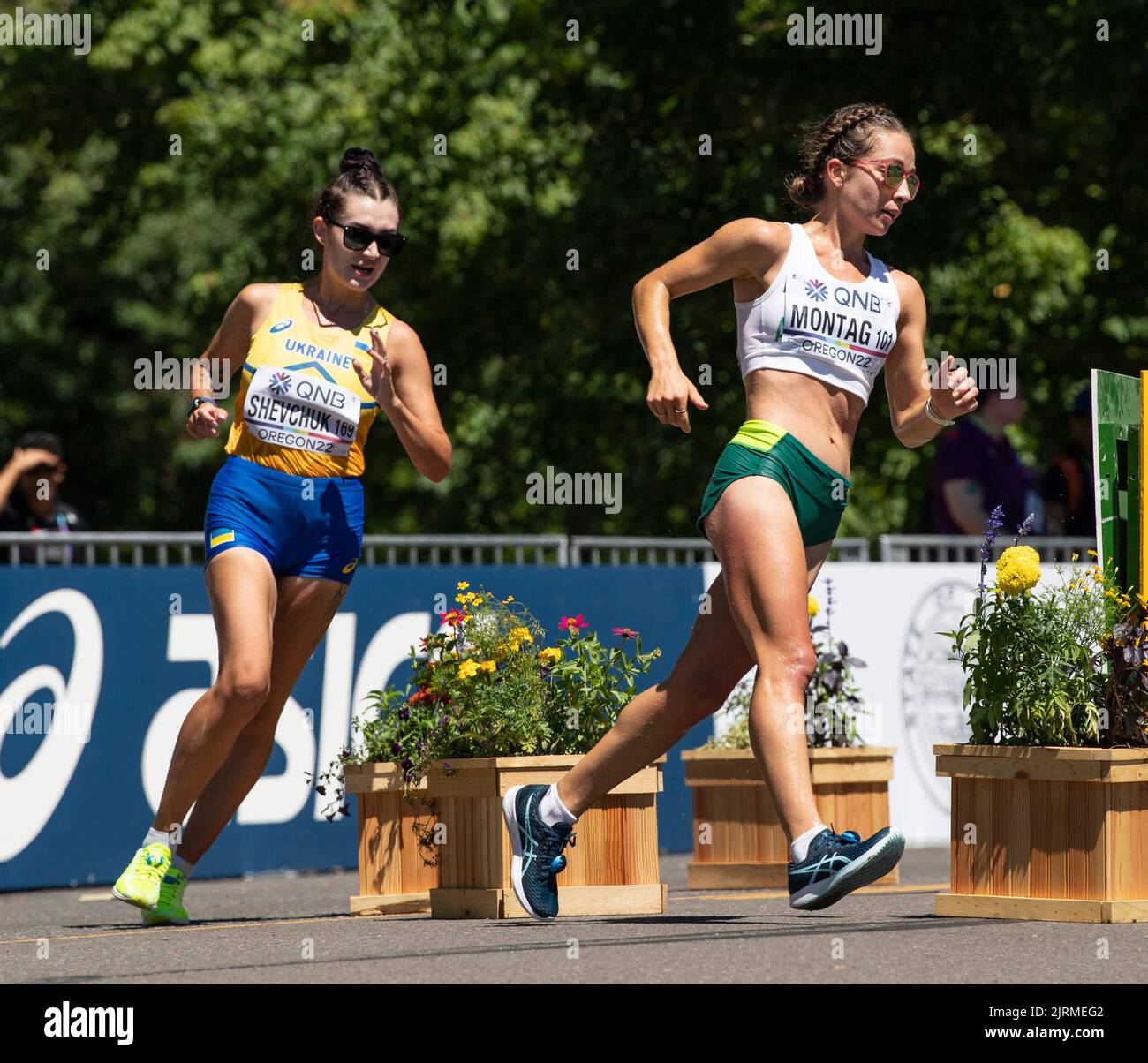 Jemima Montag of Australia competing in the women’s 20k walk at the ...