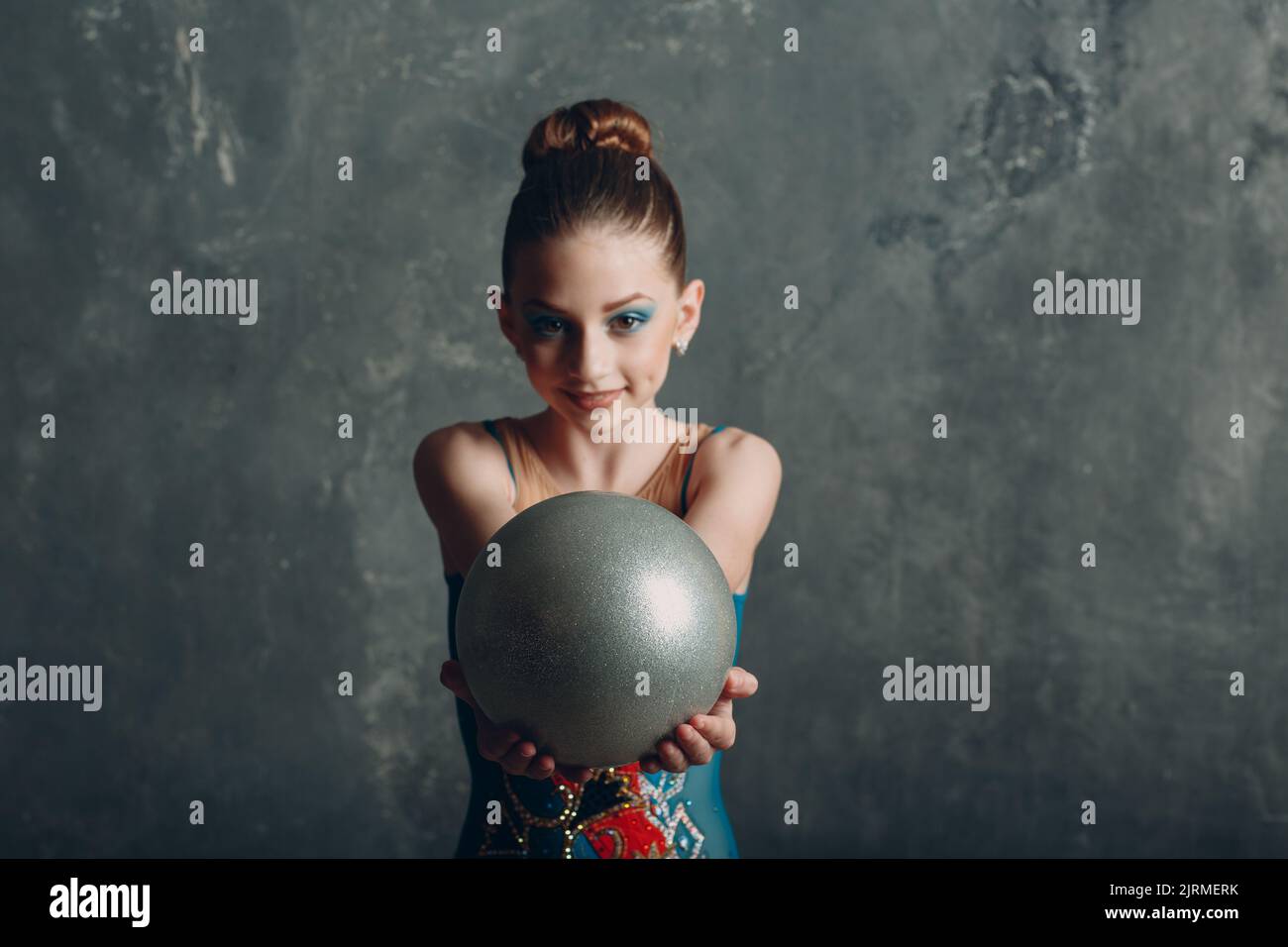Portrait gymnast gymnastics gymnastics hi-res stock photography and ...