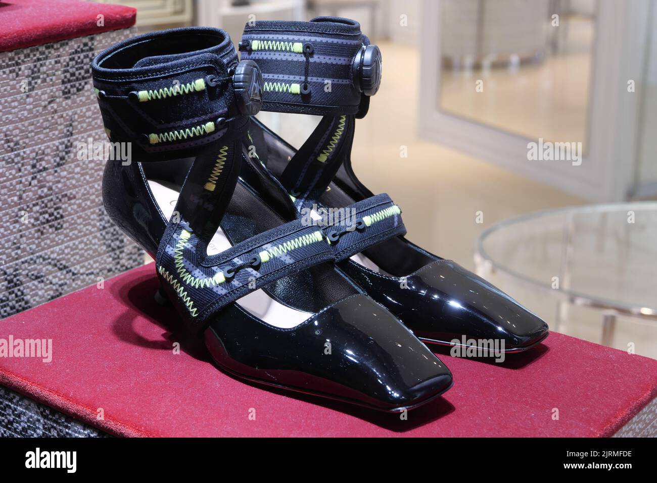 SHOES ON DISPLAY AT CHRISTAIN DIOR FASHION BOUTIQUE Stock Photo - Alamy