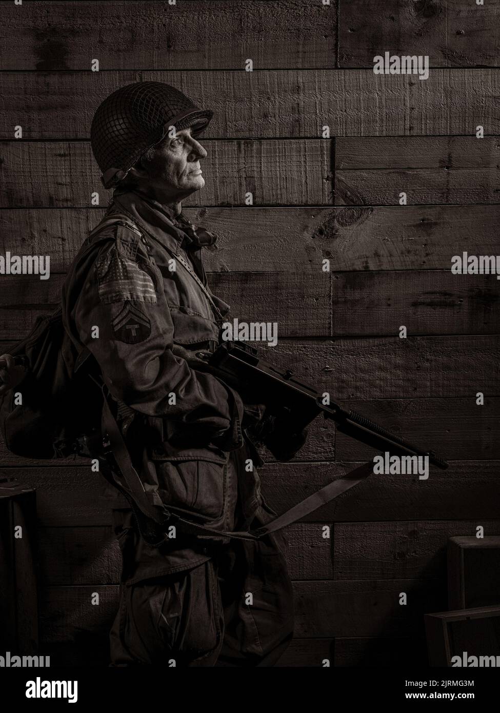 Old man in military uniform hi-res stock photography and images - Alamy