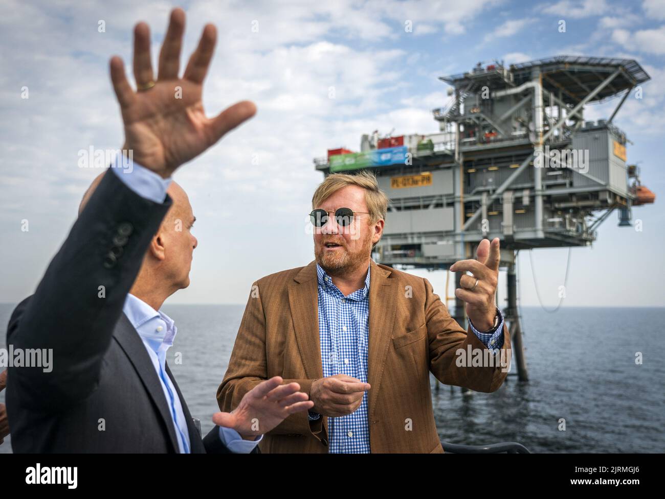 2022-08-25 10:52:51 SCHEVENINGEN - King Willem-Alexander aboard the ...