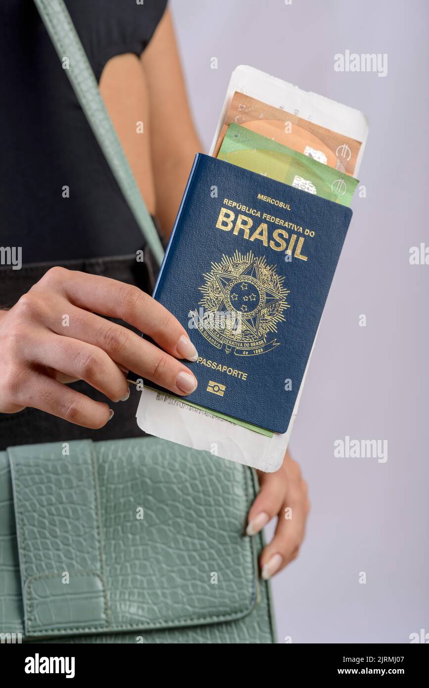 Passports delivery hi-res stock photography and images - Alamy