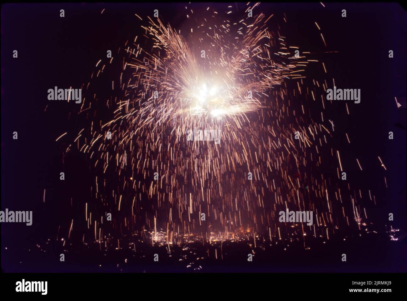 Crackers - Incendiaries, for Celebration & Festivals, Display of Fire ...