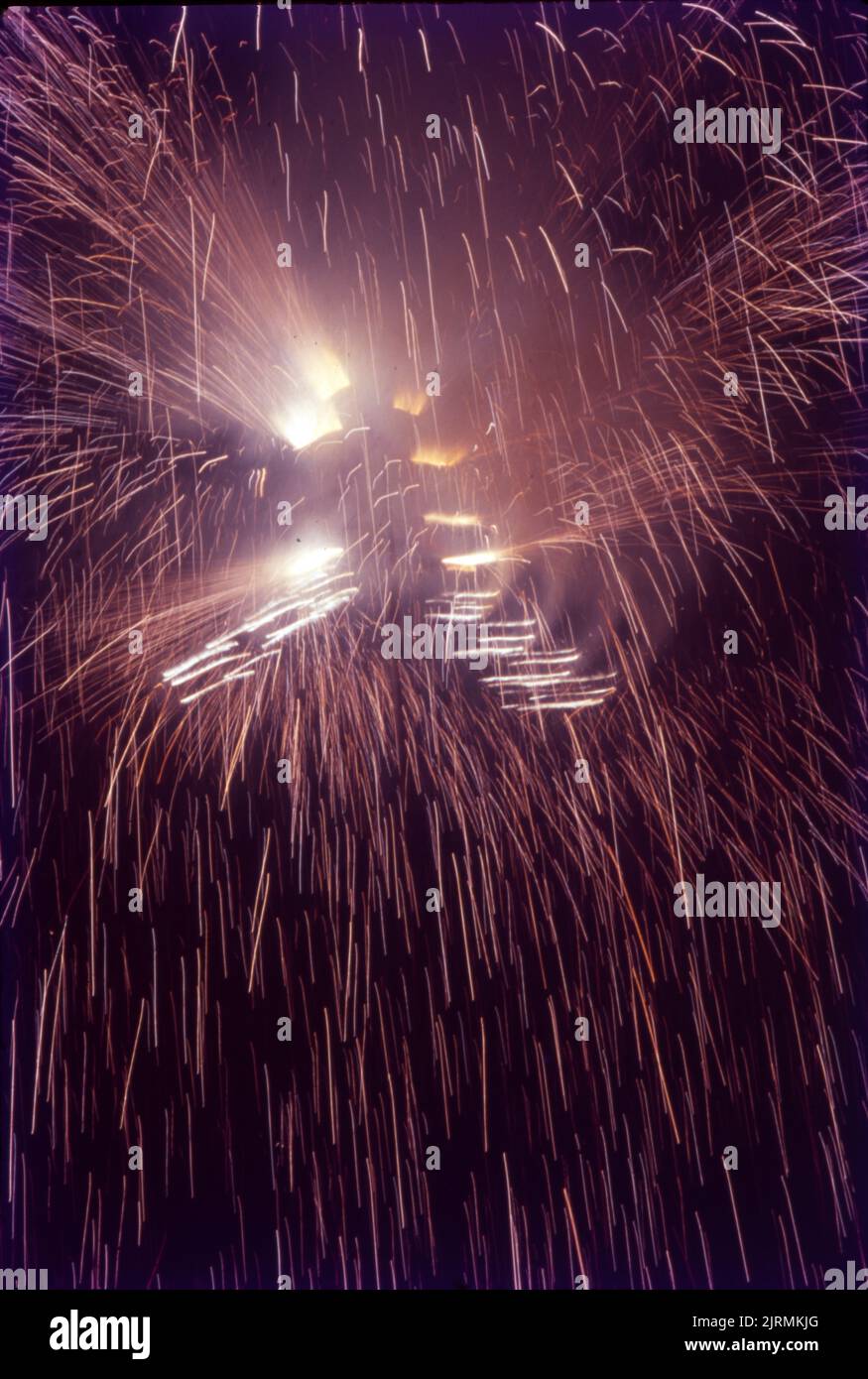 Crackers - Incendiaries, for Celebration & Festivals, Display of Fire ...