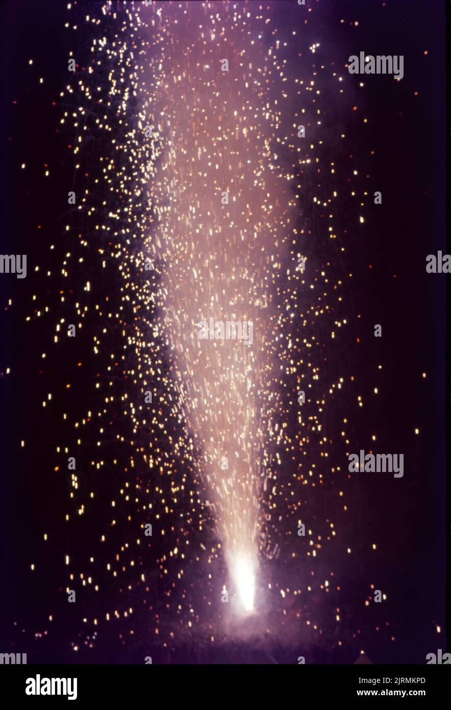 Crackers - Incendiaries, for Celebration & Festivals, Display of Fire ...