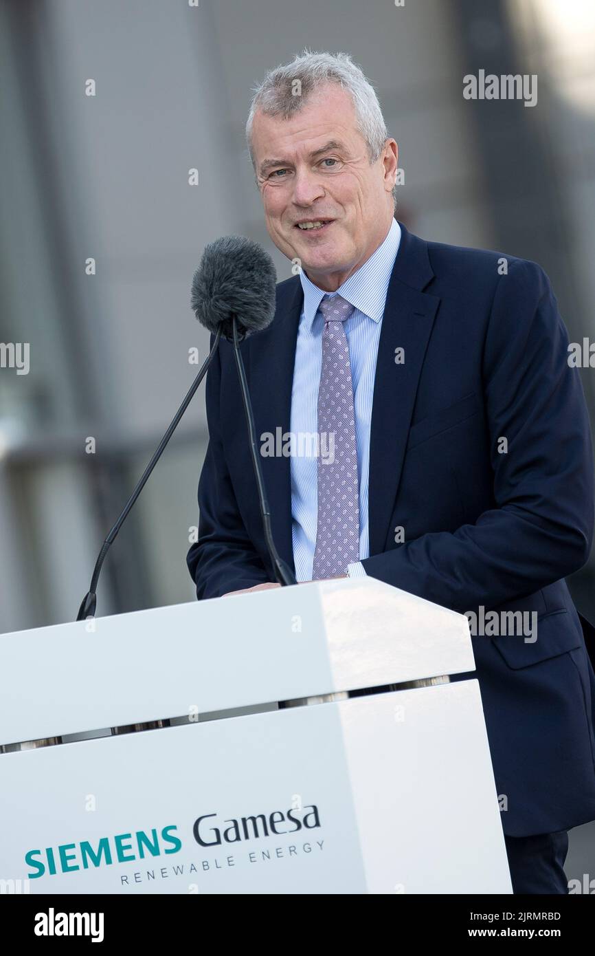 Cuxhaven, Germany. 25th Aug, 2022. Jochen Eickholt, CEO of Siemens ...