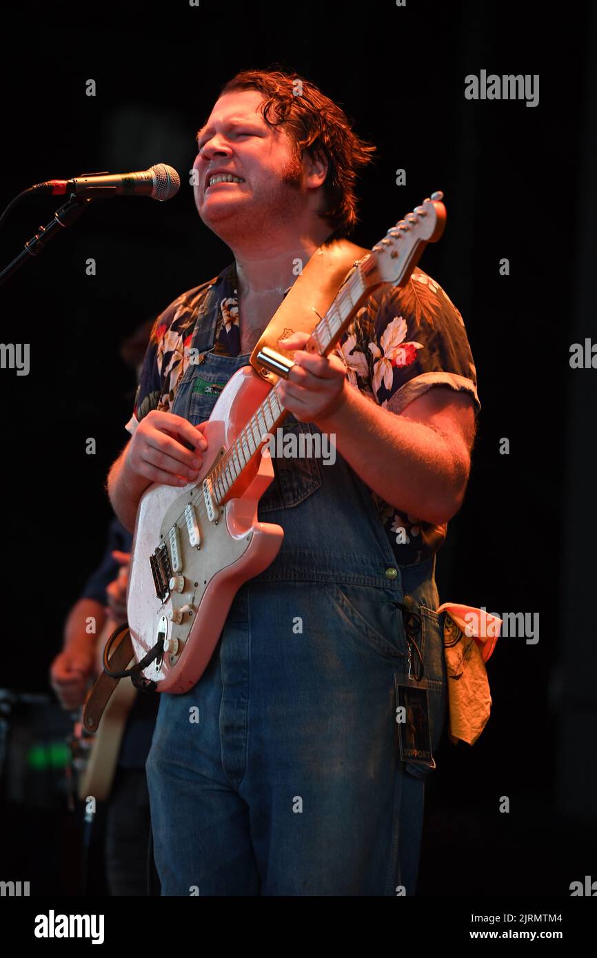 WEST PALM BEACH, FL - AUGUST 24: Early James performs during the ...